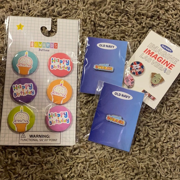 Old Navy | Other | Pinsbuttons | Poshmark